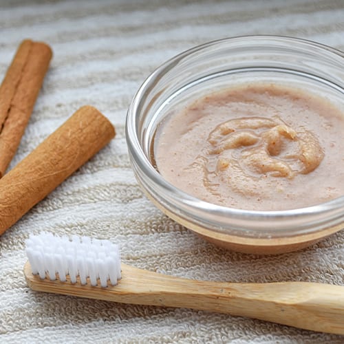 Tea Tree Oil & Cinnamon Toothpaste - The Social Weed