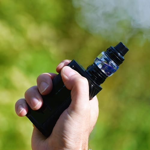 US health officials report new vaping deaths - The Social Weed